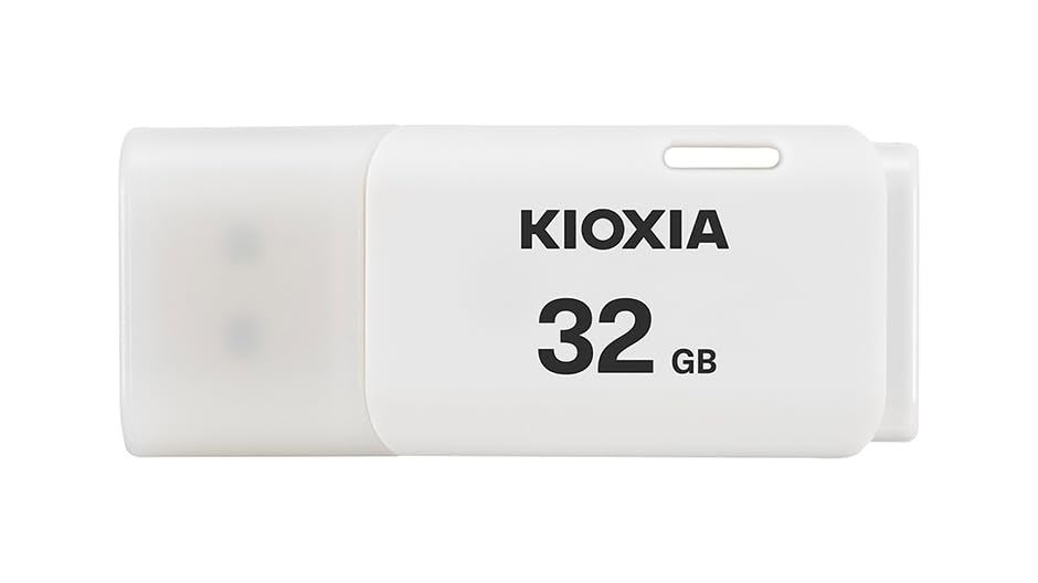 Kioxia USB Flash Drive 32 GB USB 2.0 TransMemory U202 LU202W032GG4 White