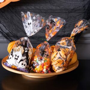 CCINEE Halloween Cellophane Treat Bags, 150pcs Halloween Plastic Clear Candy Bags with 300pcs Twists for Snacks Cookies Packing