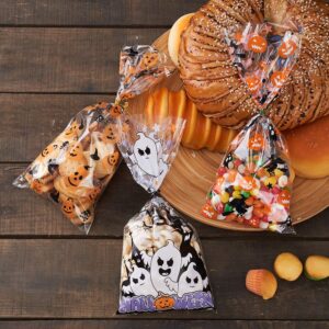 CCINEE Halloween Cellophane Treat Bags, 150pcs Halloween Plastic Clear Candy Bags with 300pcs Twists for Snacks Cookies Packing