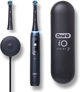 oral-b io series 7 electric toothbrush with 1 replacement brush head, black onyx, 3 count (pack of 1)