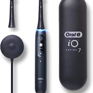 Oral-B iO Series 7 Electric Toothbrush with 1 Replacement Brush Head, Black Onyx, 3 Count (Pack of 1)