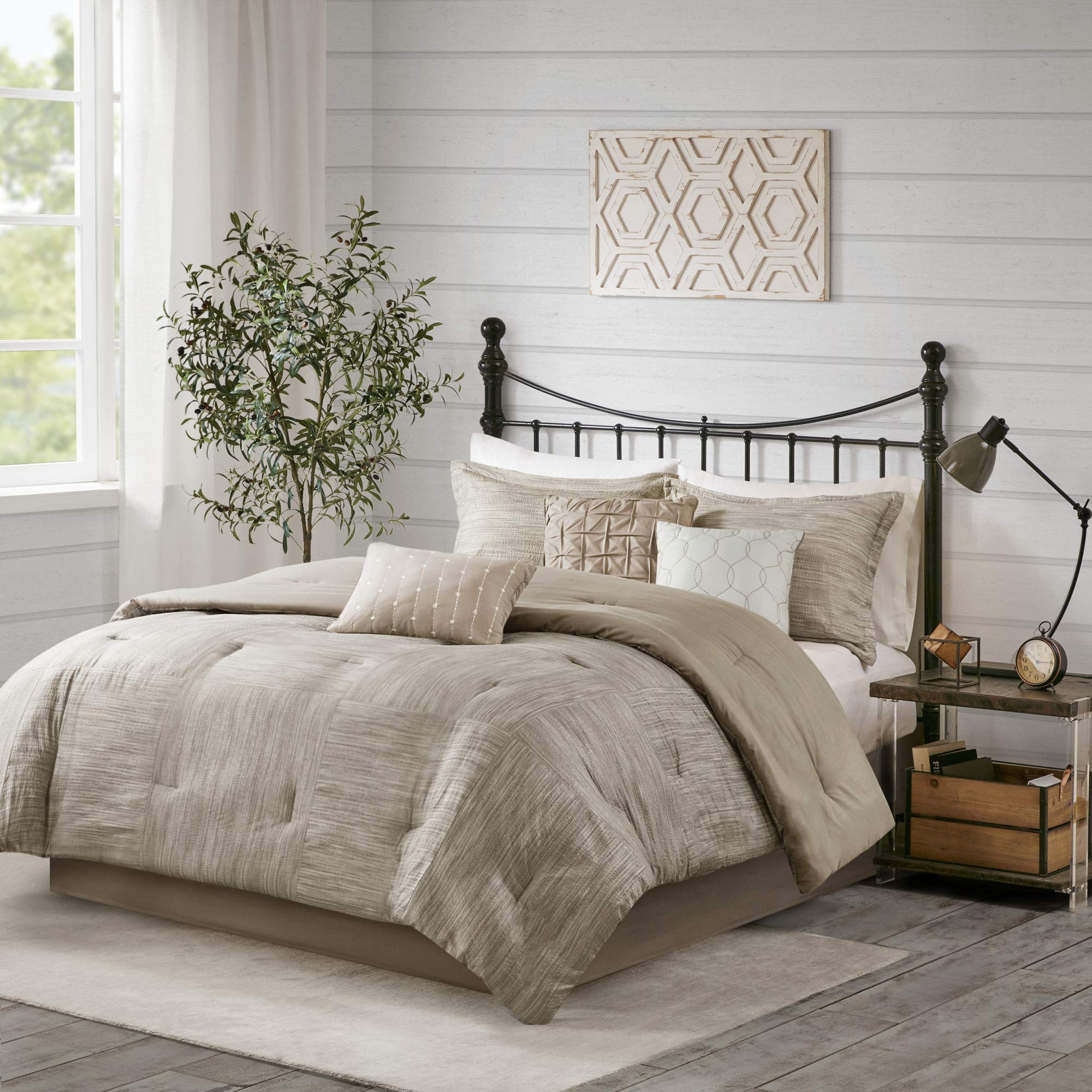 Madison Park Walter Comforter-Luxe Seersucker Print Design All Season Down Alternative Bedding, Matching Shams, Bedskirt, Decorative Pillows, King (104 in x 92 in), Taupe