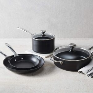 Le Creuset Toughened Nonstick PRO Cookware Set, 6 pc.