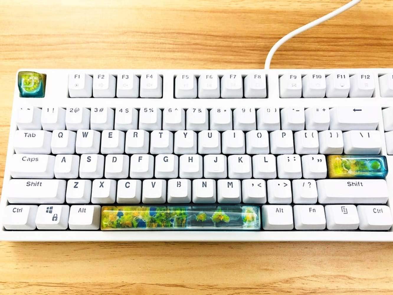 Handmade SA Profile 6.25u Spacebar Backlit Resin Keycap 2.25x Enter R1/ESC Translucent Keyset Hawaii Beach Switch for Cherry RGB MX Mechanical Gaming Keyboards (6.25u Spacebar(1 pcs))