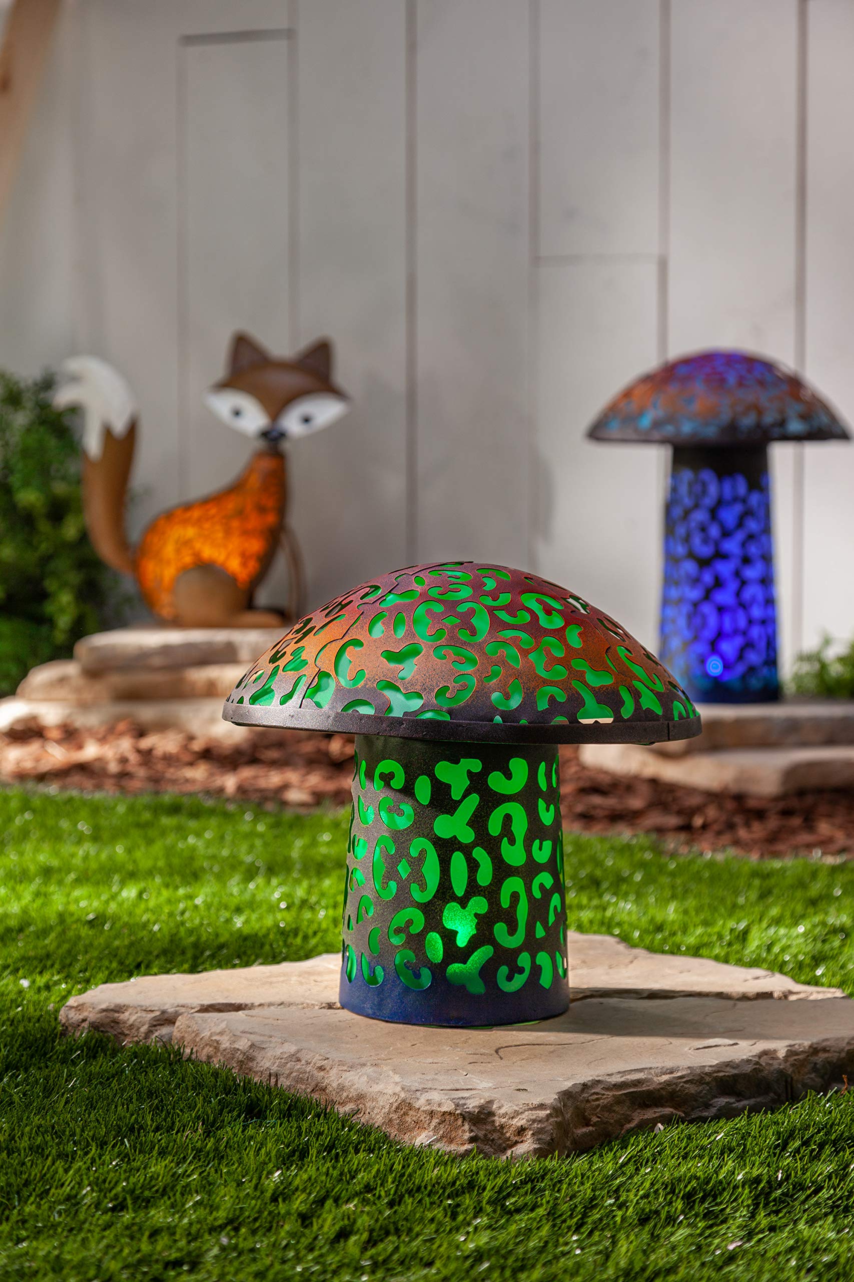 11" Solar Lighted Garden Meadow Mushroom