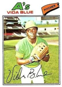 1977 topps #230 vida blue - nm-mt