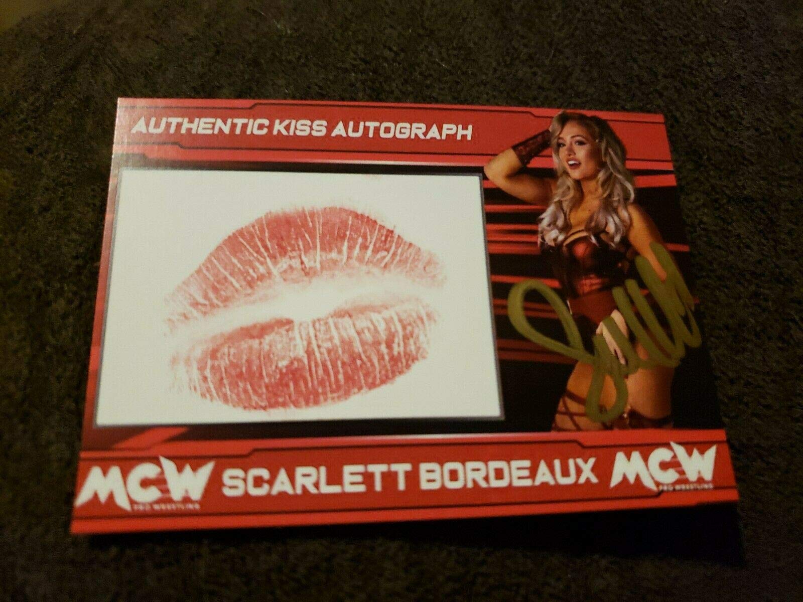 WWE Tna Roh Scarlett Bordeaux Smoke show EXCLUSIVE AUTOGRAPH KISS CARD