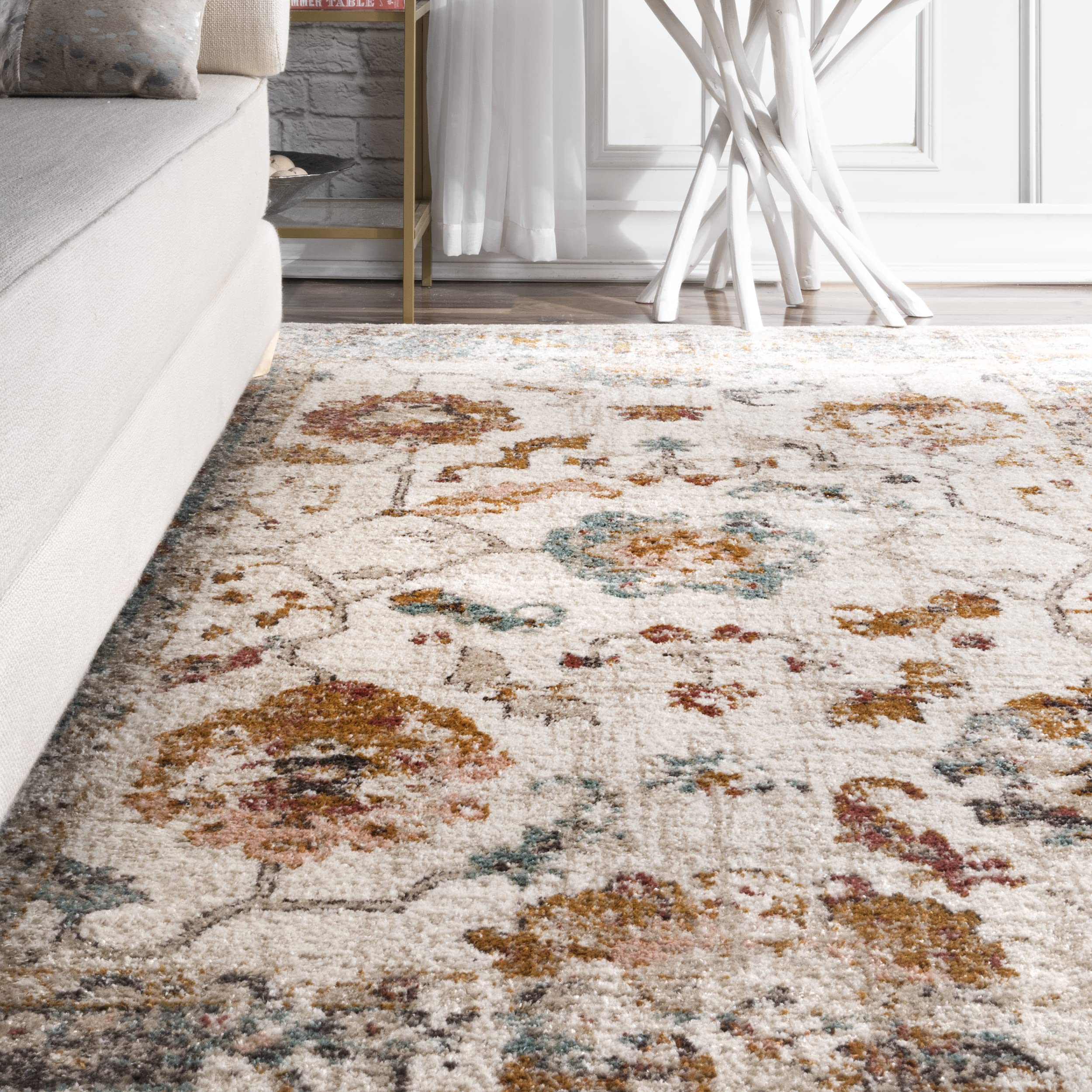 nuLOOM Cecil Vintage Floral Accent Rug, 3x5, Beige