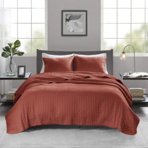 madison park keaton quilt set-casual channel stitching design all season, lightweight coverlet bedspread bedding, shams, full/queen(90"x90"), stripe spice 3 piece