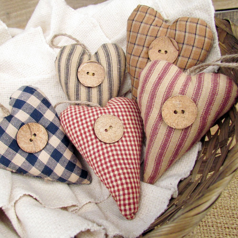 Set of 5 Rustic Plaid Homespun Cotton Fabric Heart Farmhouse Christmas or Wedding Ornaments with Wood Button