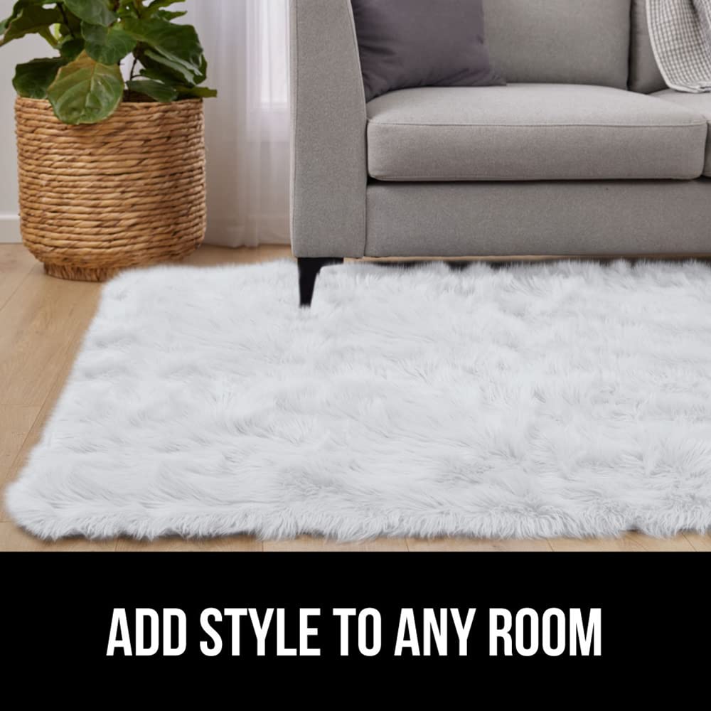 Gorilla Grip Fluffy Faux Fur Rug, 5x7, Machine Washable Soft Furry Area Rugs, Rubber Backing, Plush Floor Carpets for Baby Nursery, Bedroom, Living Room Shag Carpet, Luxury Home Decor, White