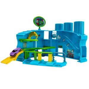 micro machines core playset, car wash station - expandable and connectable to other mm sets, includes one exclusive vehicle - collect them all