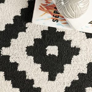 nuLOOM Kellee Hand Tufted Geometric Wool Area Rug, 8x11, Black