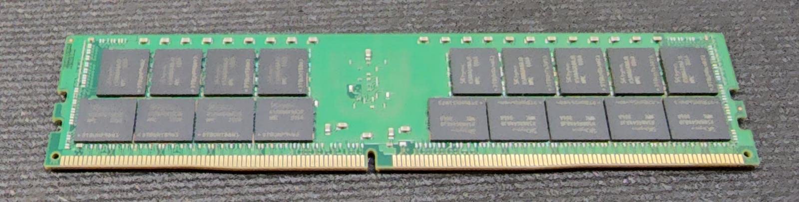 Hynix HMAA8GR7AJR4N-WM 64GB DDR4-2933 2Rx4 (16Gb) ECC RDIMM (MEM-DR464L-HL02-ER29)