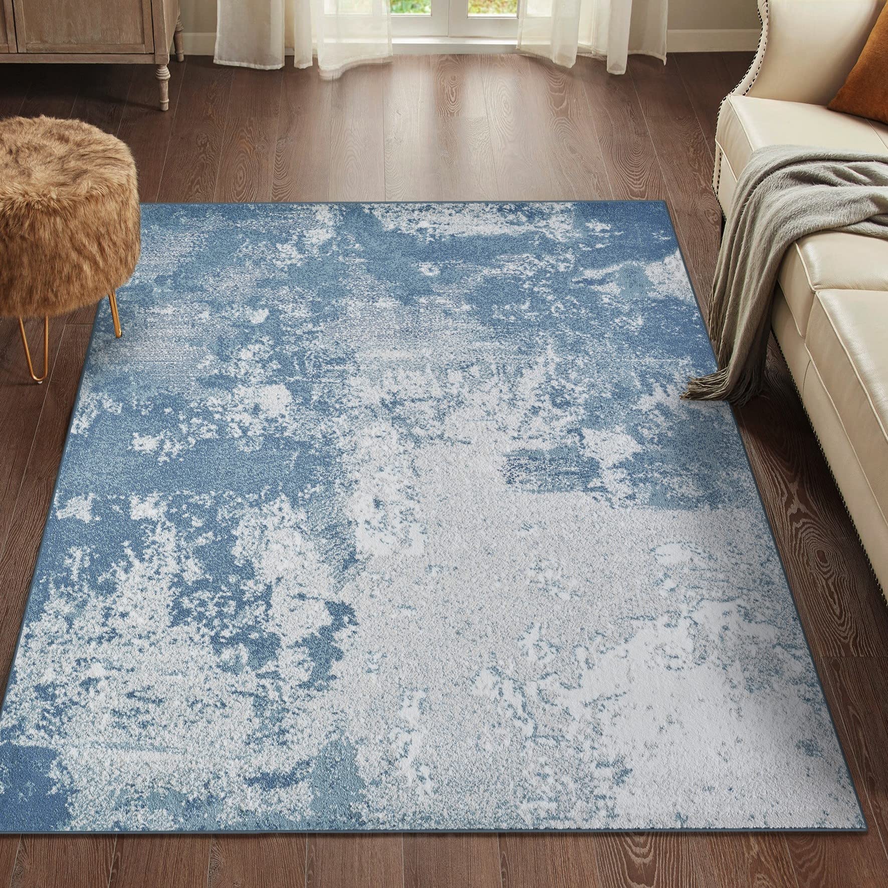 LUXE WEAVERS Abstract Blue 5x7 Area Rug