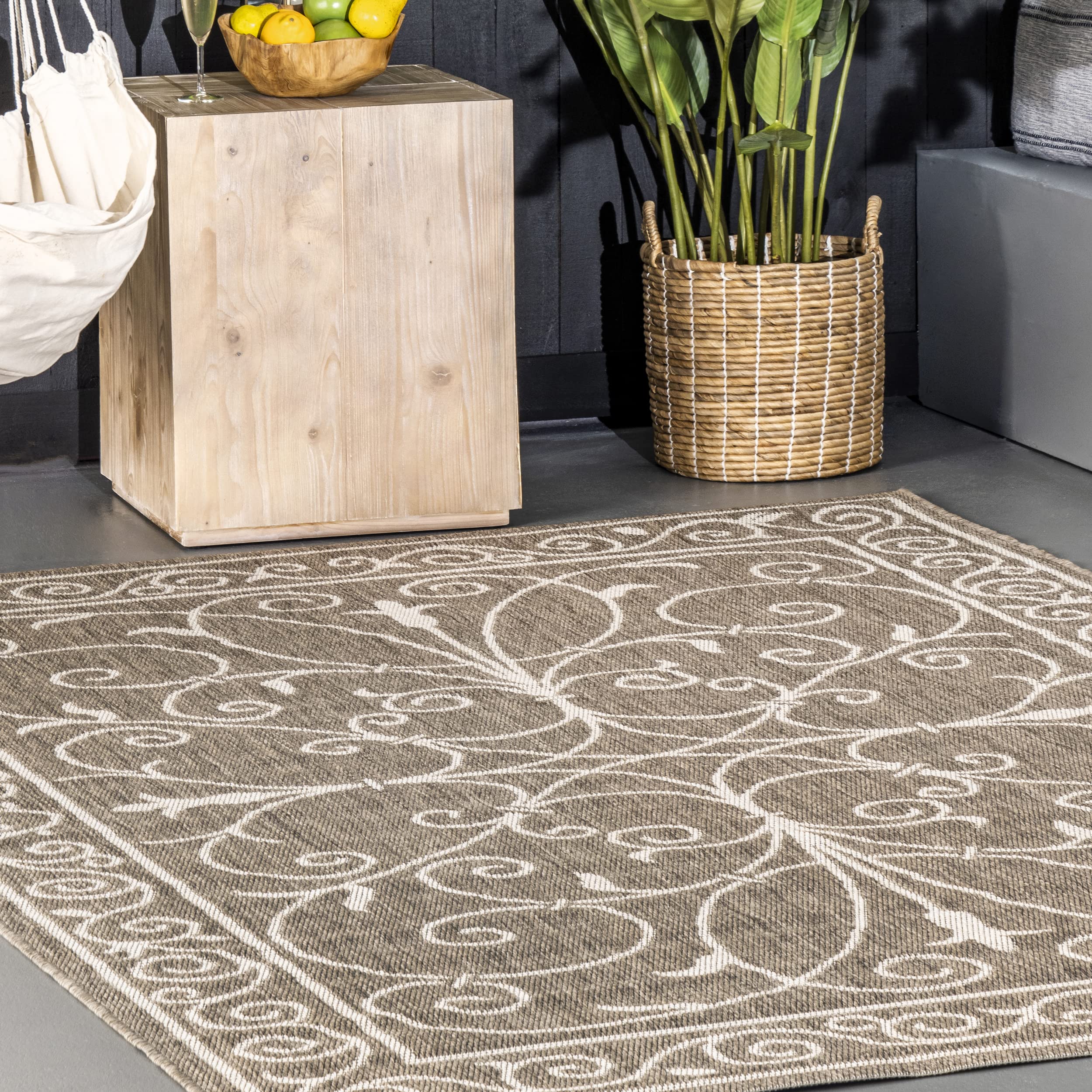 nuLOOM Kathleen Traditional Indoor/Outdoor Area Rug, 4x6, Beige