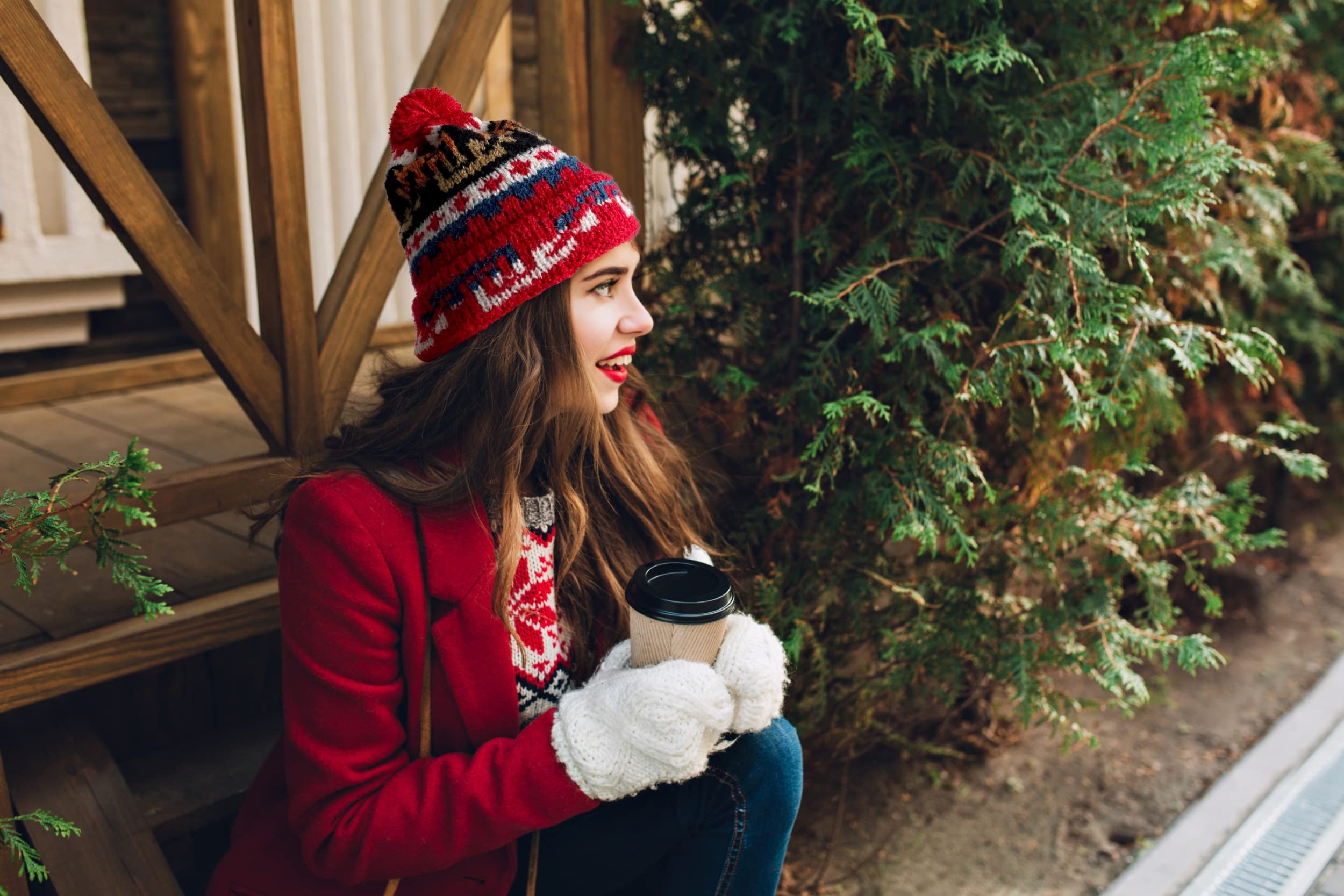 TINKUY Peru Geometric Pom Pom Beanie, Authentic Peruvian Alpaca Woolen Bobble Hats for Men and Women, Red