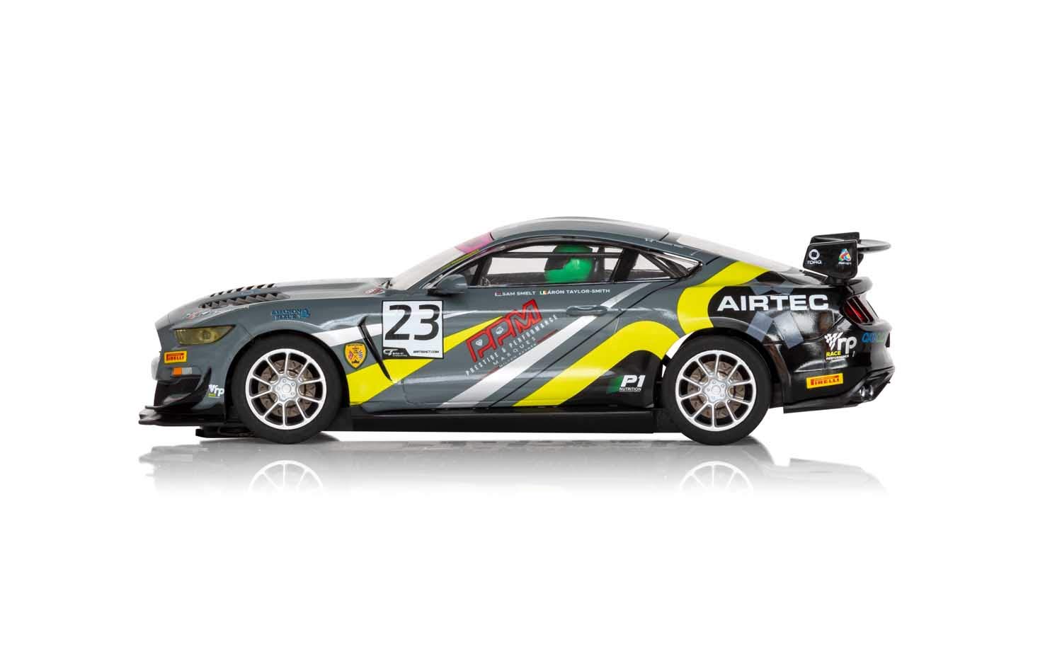 Scalextric Ford Mustang GT4 British GT 2019 1:32 Slot Car C4182