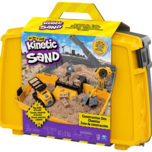 Kinetic Sand, Construction Site Folding Sandbox with Toy Truck and 2lbs of Play Sand, Sensory Toys for Kids Ages 3 and up