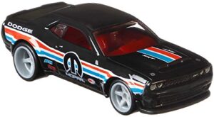 hot wheels 18 dodge challenger vehicle