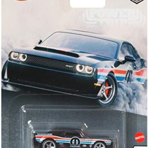 Hot Wheels 18 Dodge Challenger Vehicle