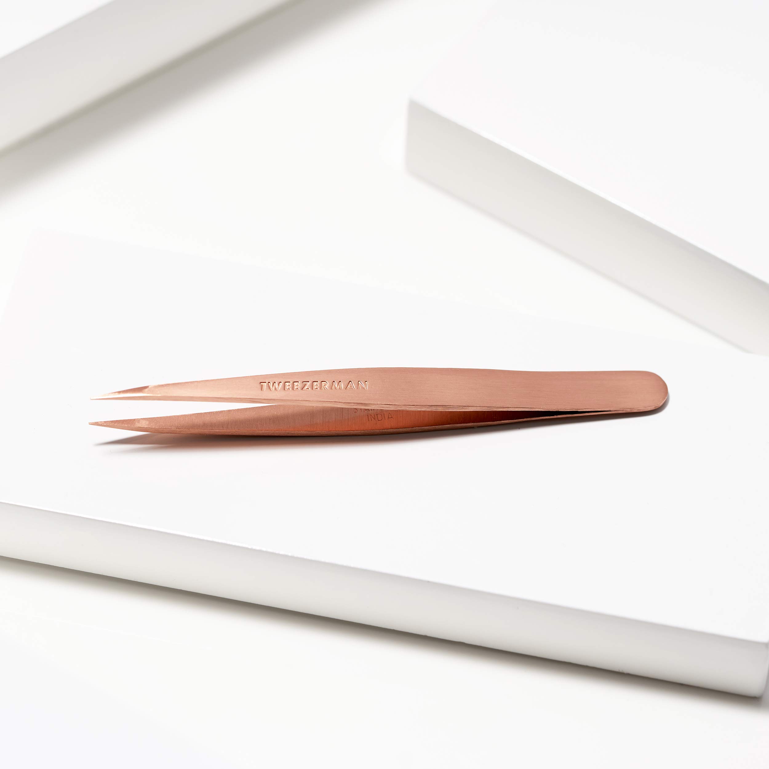 Tweezerman Stainless Steel Point Tweezer - Eyebrow Precision Tweezers, Facial and Ingrown Hair Removal (Rose Gold)