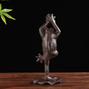 BRASSTAR Cast Iron Frog Prince Dance Statue Paperweight Fantastic Figurine Garden Lawn Home Office Desk Decor Collectible Gift PTWQ014