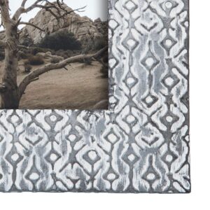 Foreside Home & Garden 4 x 6 inch Decorative Distressed Whitewashed Metal Pattern Picture, 4x6, Dawson Photo Frame