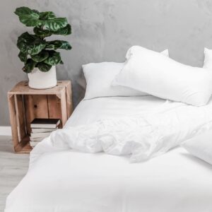 Wooflinen Premium 100% Viscose Derived from Bamboo 4pc Sheet Set - Full - Deep Pocket Fitted up to 16 Inch - Breathtakingly Soft and Cool Sheets in Matte White