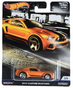 hot wheels car culture cruise boulevard 2014 custom mustang 3/5, burnt orange