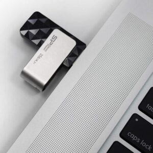 Silicon Power 256GB USB 3.2 Gen1 (USB 3.0) USB Flash Drive Blaze B30