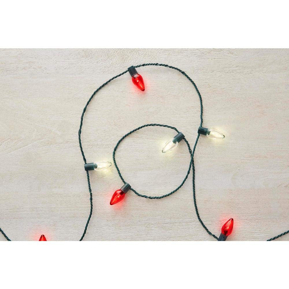 Home Accents Holiday 25 ft. 25-Light LED Red & White C9 Super Bright String Light TY417-1915RSW