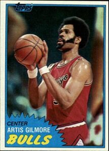 1981-82 topps #7 artis gilmore nba basketball trading card