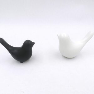 SuDuoLa Scandinavian Decor Bird Decor (Minimalist Decorations Modern Sculptures White Doves Birds Figurine) Home Decor Crafts Ceramic Birds Gifts (Black and White) 2Pcs