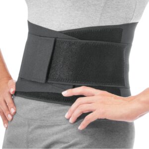 MUELLER Sports Medicine Adjustable Back Brace for Men and Women, Relief for Upper and Lower Back Pain, Sciatica, and Scoliosis, Black, One Size Fits Most