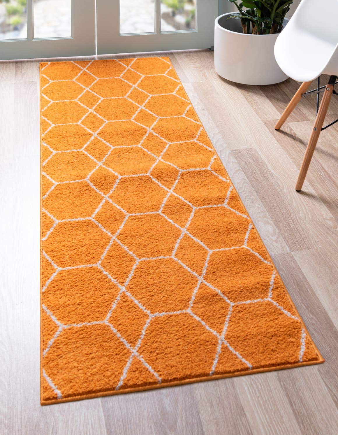 Unique Loom Trellis Frieze Collection Area Rug - Geometric (2' x 6' 1" Runner, Orange/ Ivory)