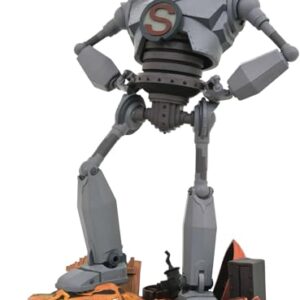 Diamond Select Toys The Iron Giant Gallery: Superhero PVC Figure, Multicolor, 10 inches