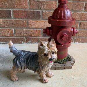 WANLIAN Dog Sculptures Simulation Dog Ornaments Dog Statue Living Room Home Furnishings Outdoor Garden Decorations Yard Decorations - Resin Dog Sculpture (Yorkshire Terrier Statue)