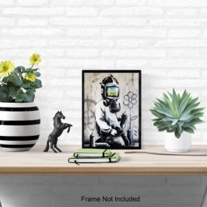 Banksy Urban Street Mural 8x10 Wall Decor Picture - Contemporary Modern Art Graffiti Decoration for Home, Apartment, Office, Bedroom, Dorm, Living Room - Gift for Women, Teens