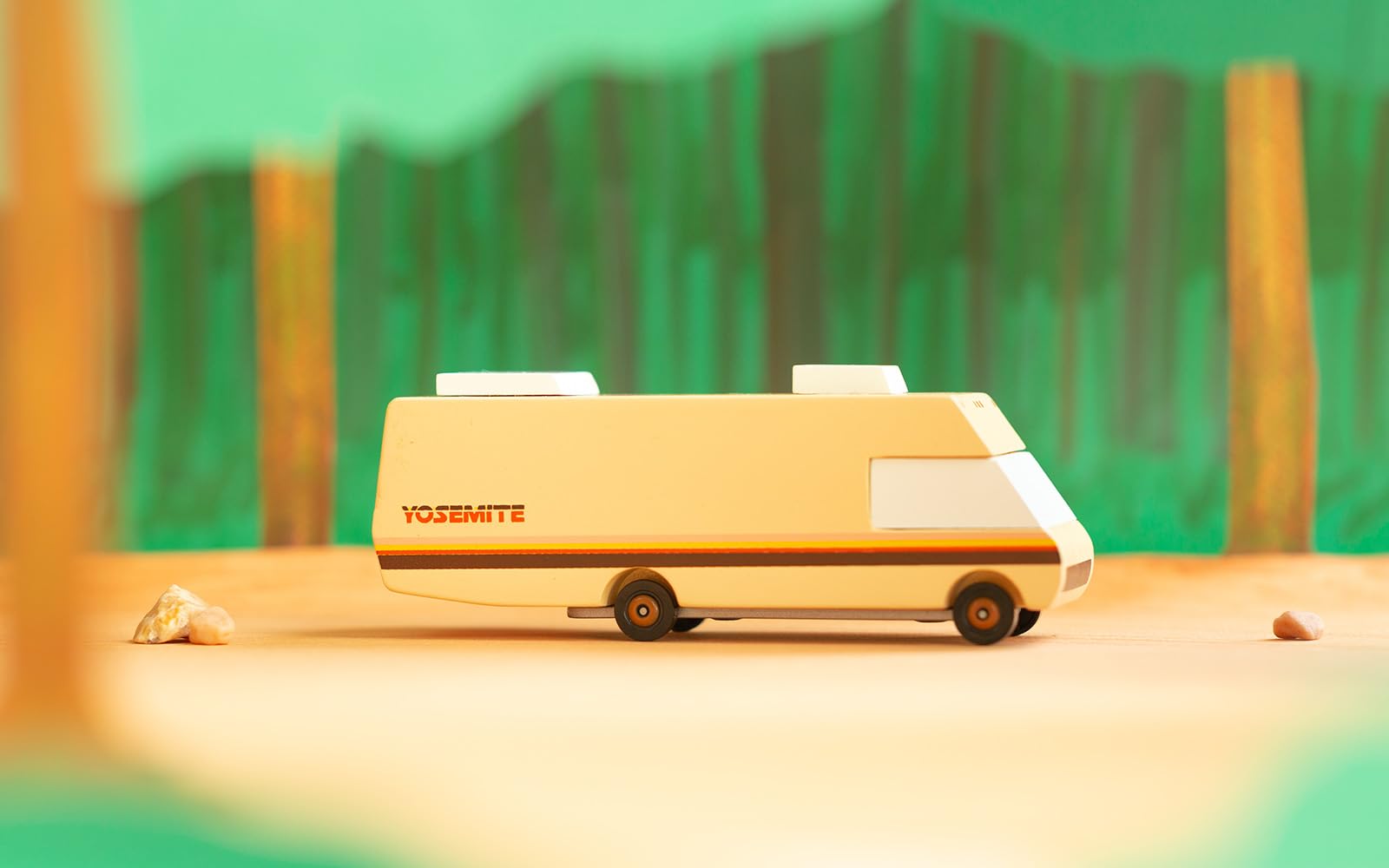 CANDYCAR® Wooden Diecast Collection - Yosemite RV, Premium Handcrafted Beech Wood Toy Car