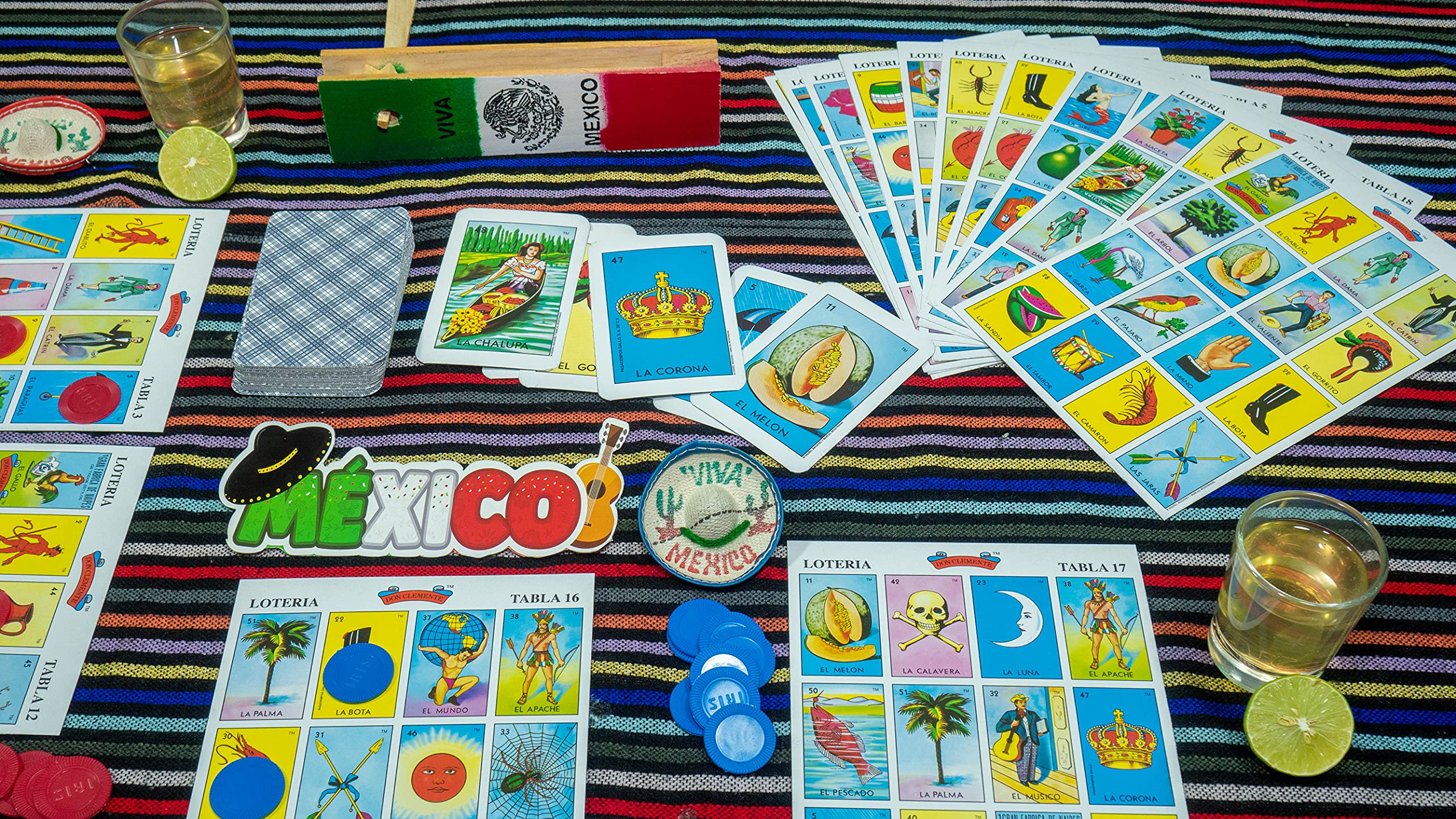 Loteria Mexican Bingo Game Kit - Loteria Bingo Game for 20 Players - Includes 1 Deck of Cards and Boards - with 100 Bingo Chips - for The Entire Family - Great for Learning Spanish.