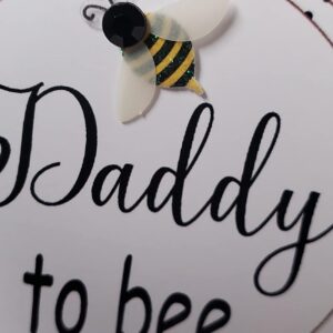 Daddy to Bee Pin Baby Shower Yellow & Black pin for dad to wear at Baby Shower, Baby Sprinkle