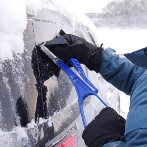 Snow Joe SJEG-DZ Dozer PRO 7-Inch Windshield Scraping Tool w/Ice Breaking Teeth, Bristle Brush Attachment