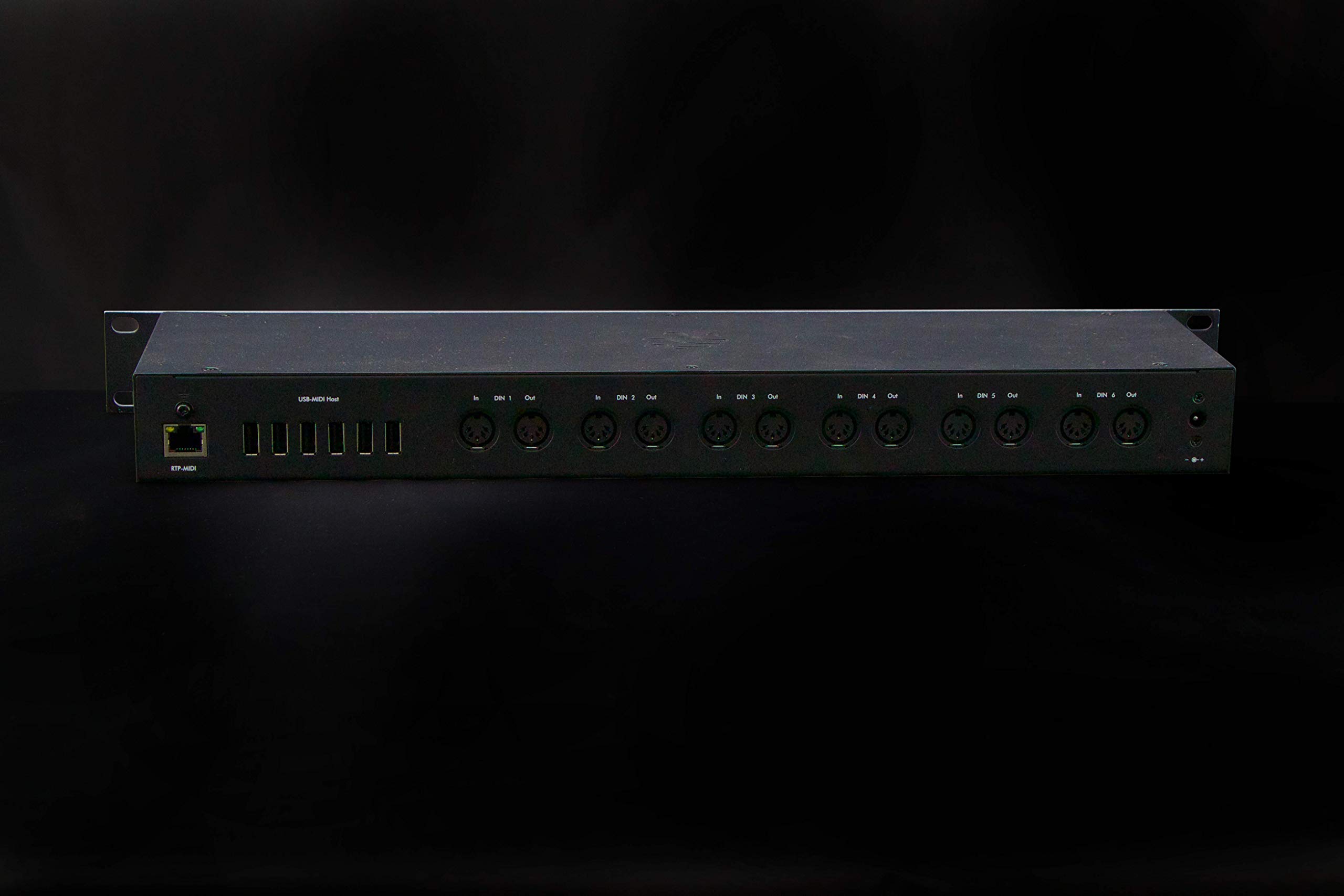 iConnectivity Interface with 8 in x 12 Out 5-pin DIN-MIDI Ports (mioXL)