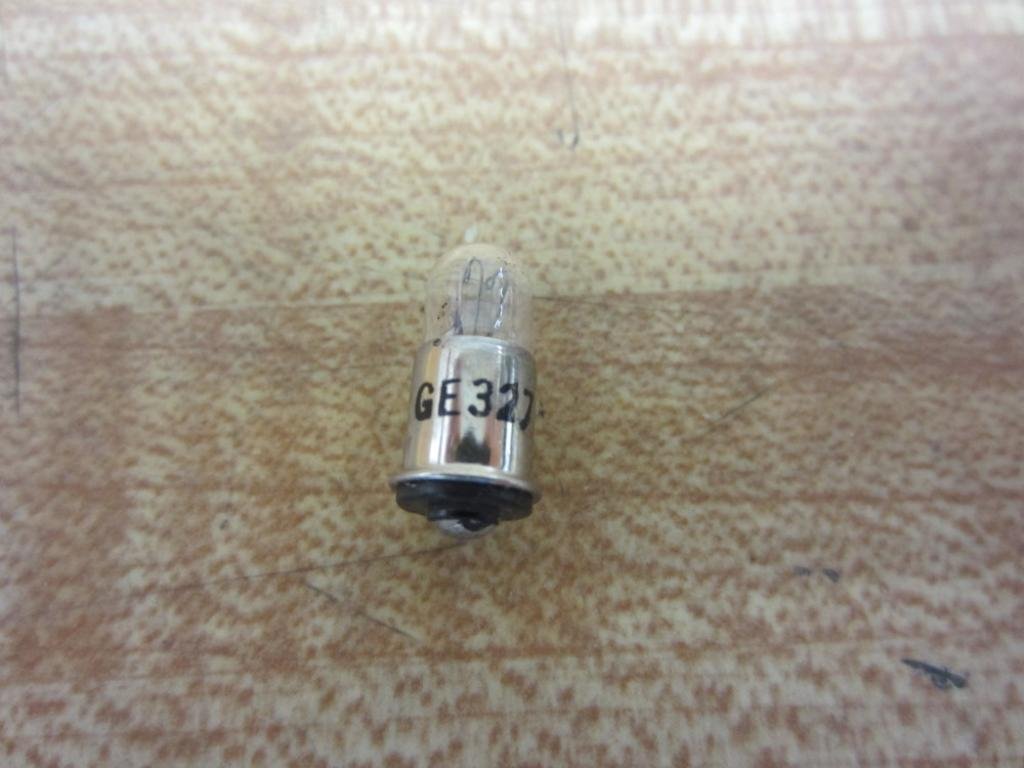 General Electric 327 GE Miniature Lamp Light Bulb (Pack of 10)