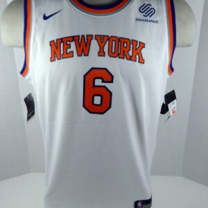 Youth New York Knicks Kristaps Porzingis #6 White Assoc Jersey Swingman S Nike