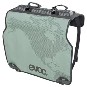 evoc tailgate pad duo safe bike transport in the pickup truck (bike transport, secure fixation of 2 bikes, access to the tailgate lever, protection for pickup and bike), olive, one size, 100520307