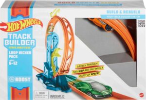 hot wheels track builder unlimited playset loop kicker pack, 10 track component parts & 1:64 scale toy car