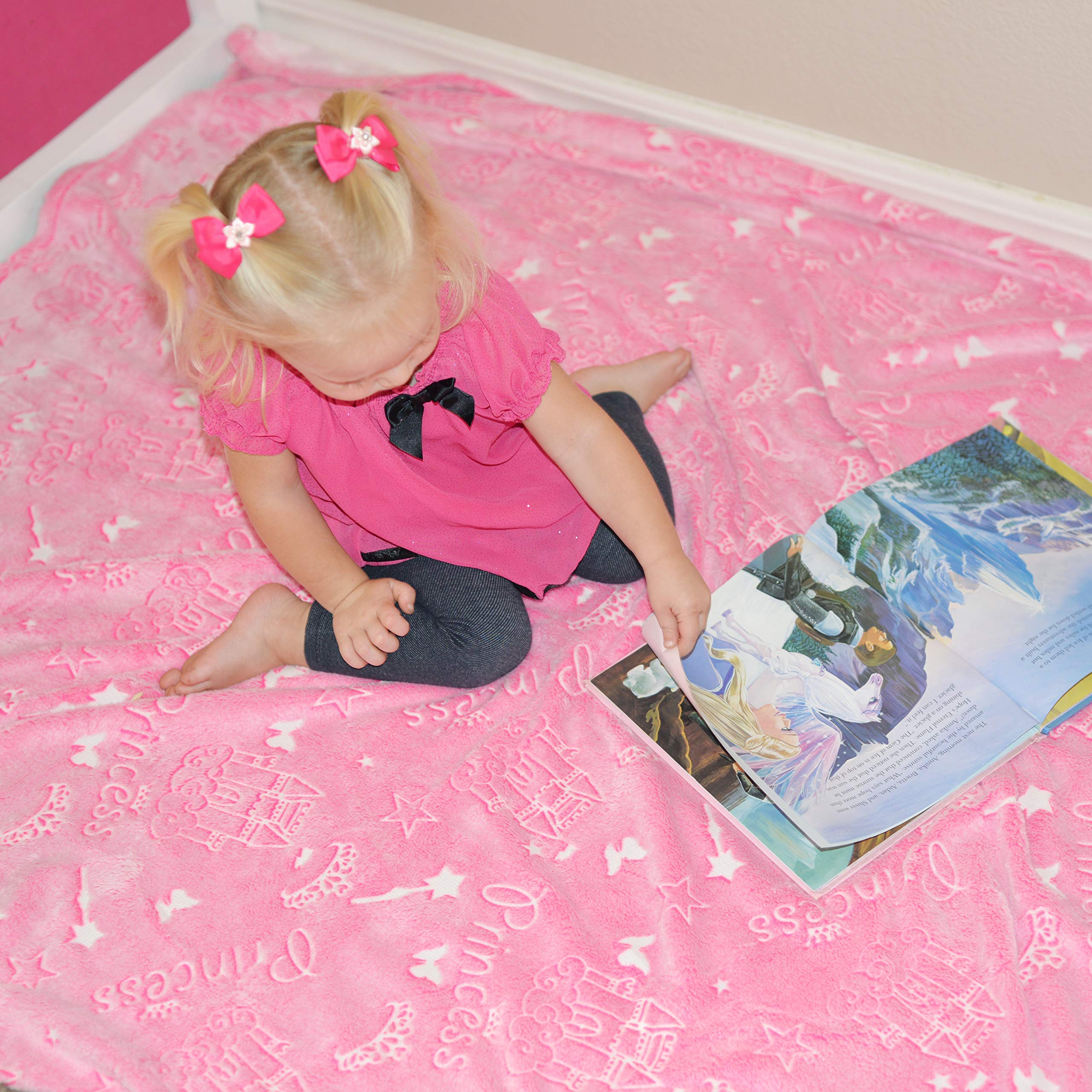 Princess Blanket Glow in The Dark Luminous Magical Blanket for Little Girls - Soft Plush Pink Fantasy Castle Blanket Throw for Kids - Large 60in x 50in Glowing Stars Blankets Gift for Girls