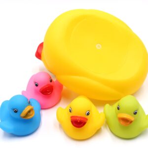 DOPHYRANIX Floating Rubber Duckies Bath Play 5 Pieces Set - Includes 1 Jumbo Mama Ducky and 4 Baby Ducks - Fun Water Tub Playing Kits(4 Colors)